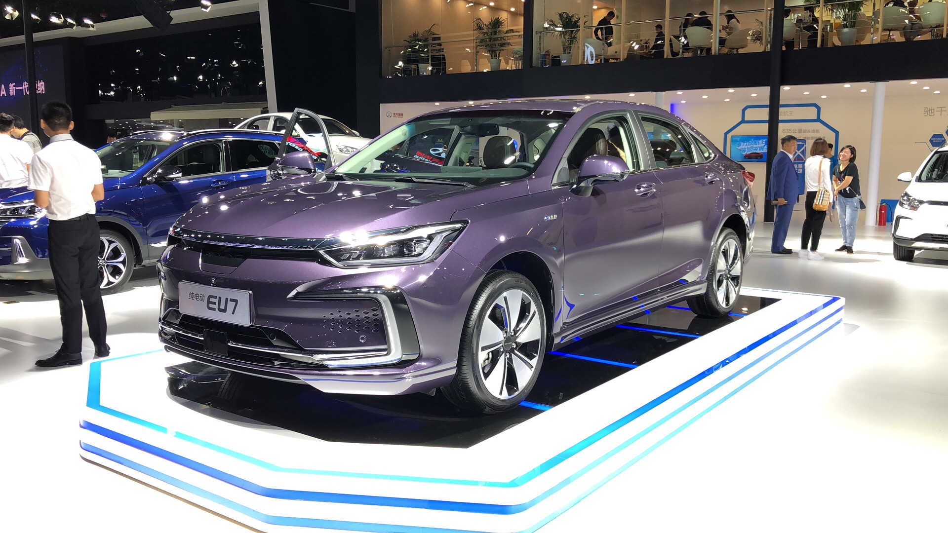 工况续航451km 北汽EU7正式上市 补贴后15.99万起 - EV视界